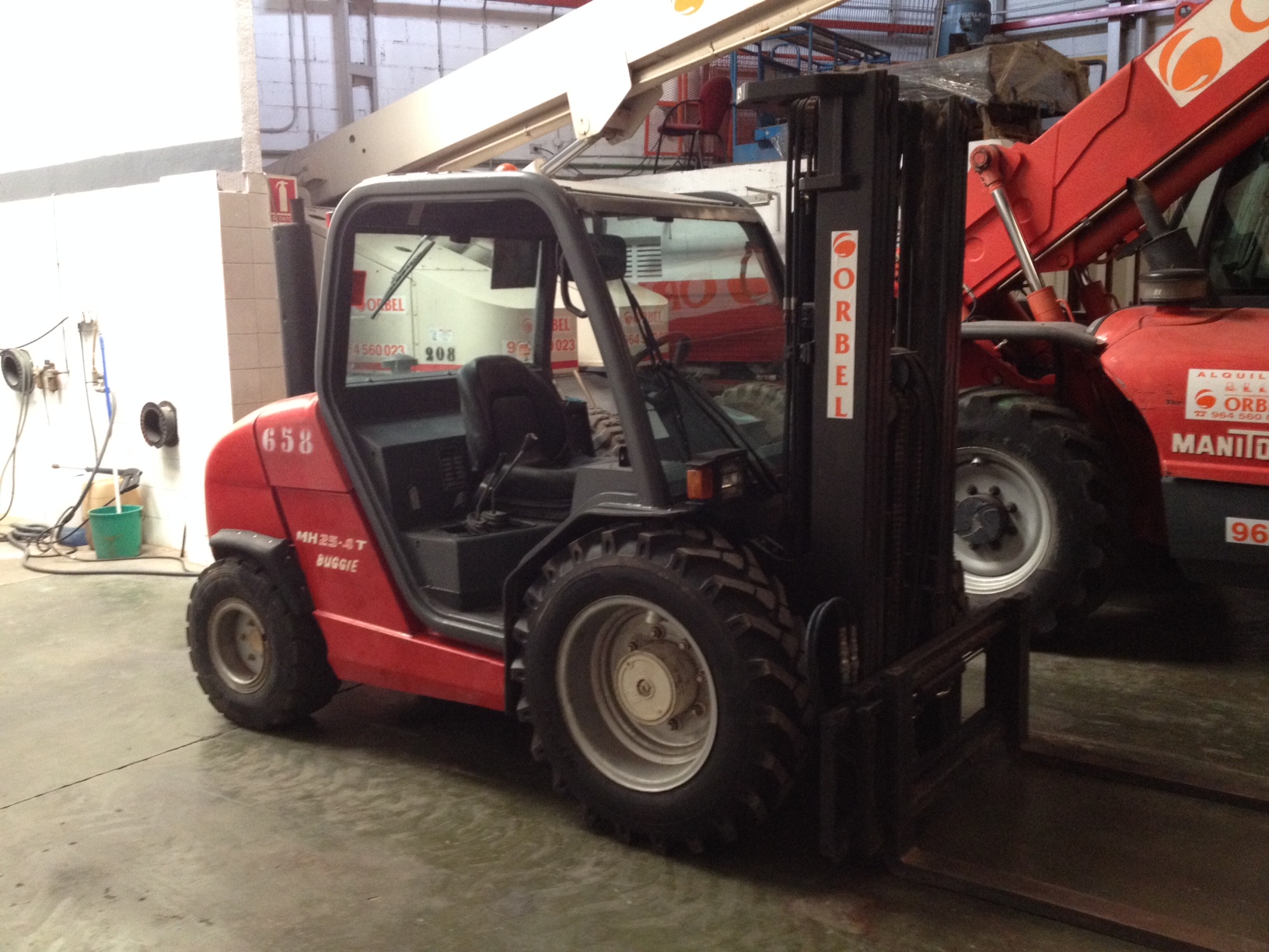 Manitou MH 25.4 T - Maquinaria industrial